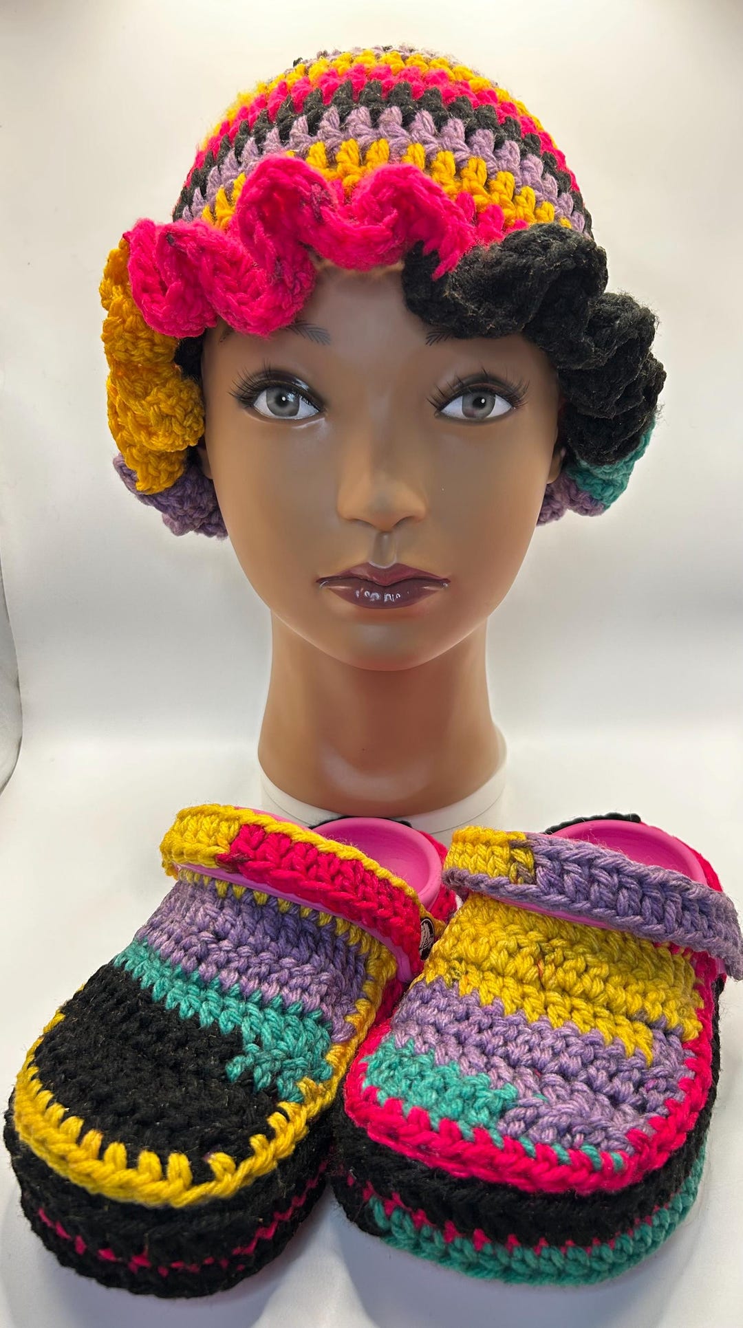 Crochet Clog/ Ruffle Hat Set - Etsy Canada