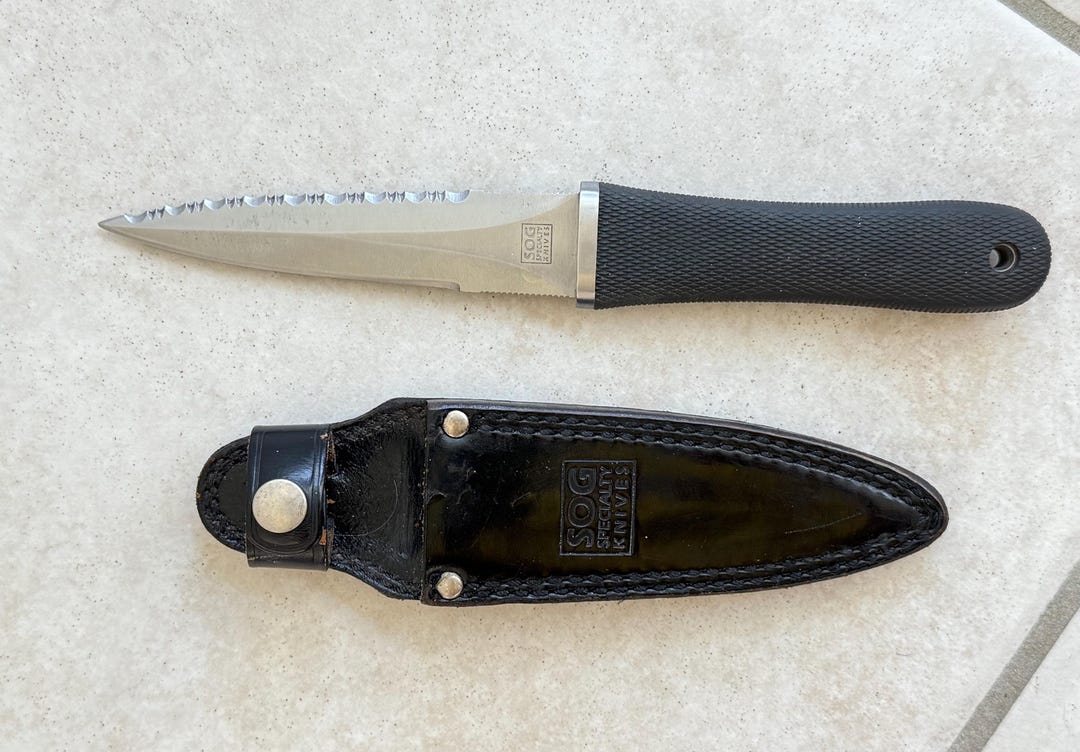 SOG Knife Seki Japan S14 Pentagon Dagger Partially Serrated 5-inch ...