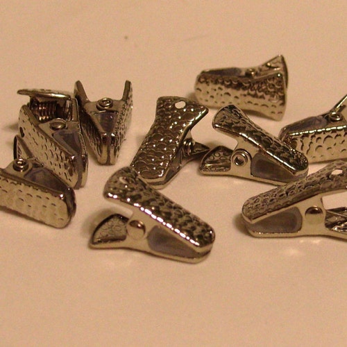 Small Gold-tone Grip Clips Quantity of 10 | Etsy