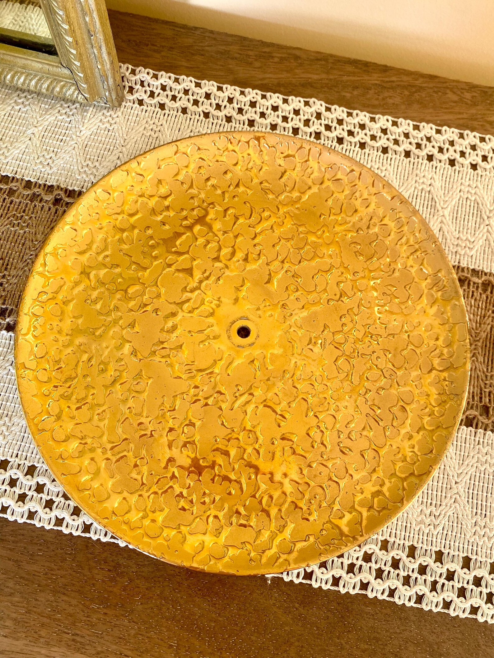 Vintage 22K Gold 2-tier Serving Tray Weeping Bright Gold Dessert Stand ...
