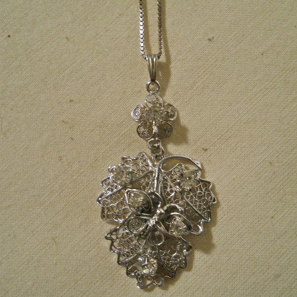 Lind Necklace - Etsy