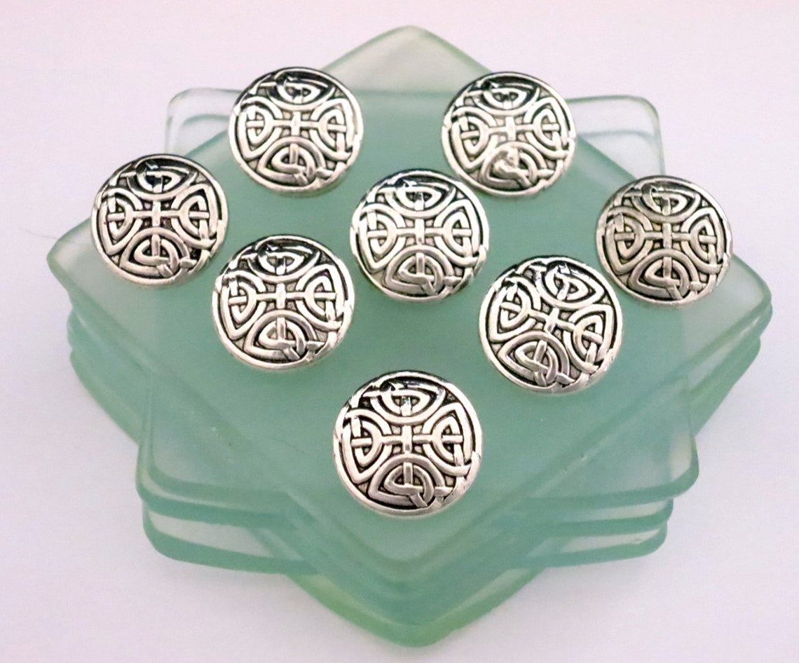 5 Silver Metal Buttons Celtic Knot Buttons 5 Gaelic Irish - Etsy