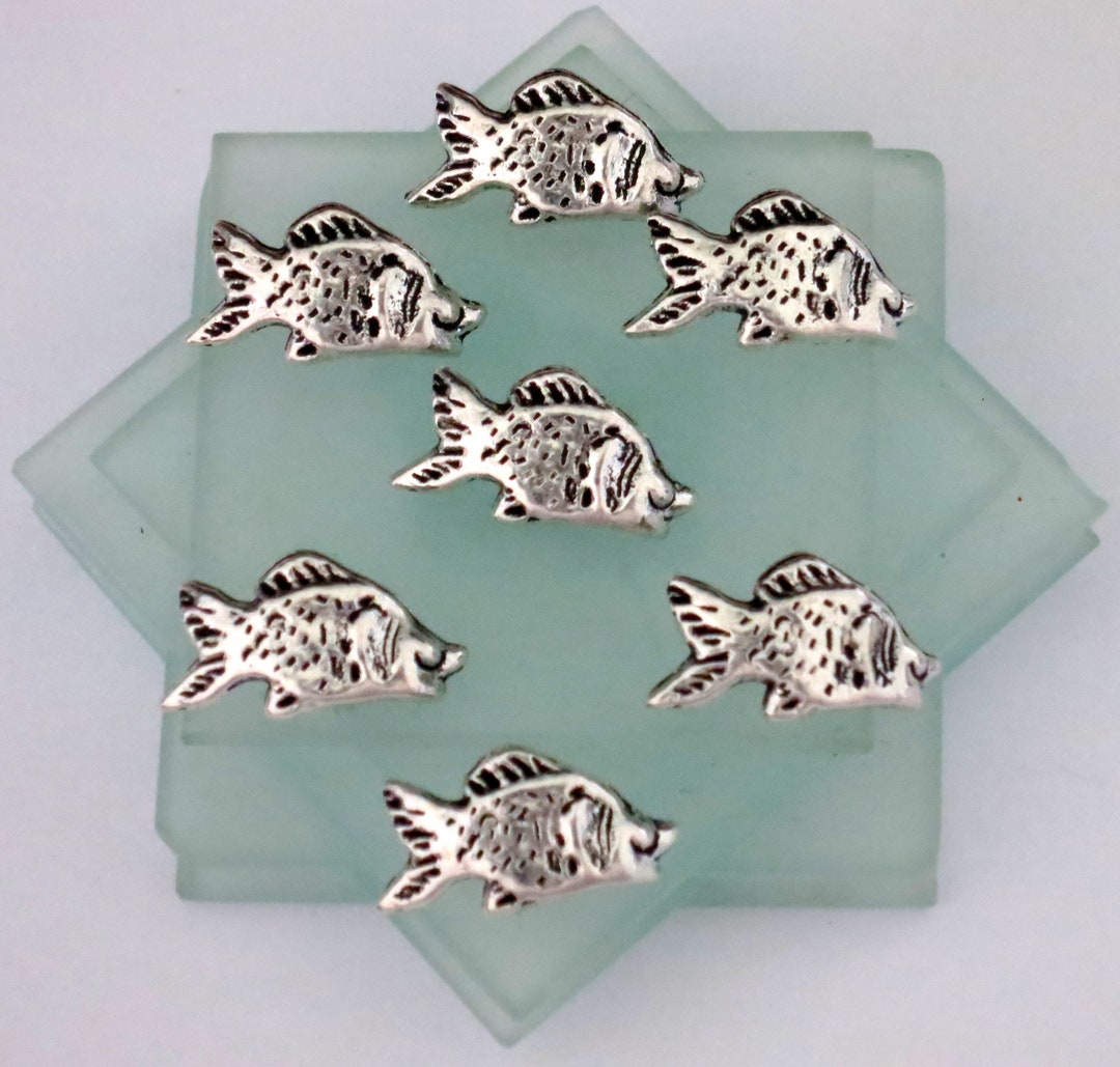 6 Fish Buttons Silver Metal Button With Black Accents Solid Button ...
