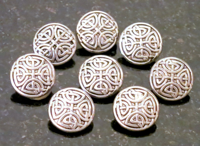 5 Silver Metal Buttons Celtic Knot Buttons 5 Gaelic Irish - Etsy