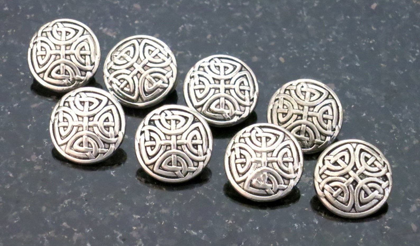 5 Silver Metal Buttons Celtic Knot Buttons 5 Gaelic Irish - Etsy