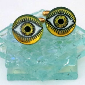 Hand Painted Brilliant Green Eye Cufflinks Mini Works Art Glass ...