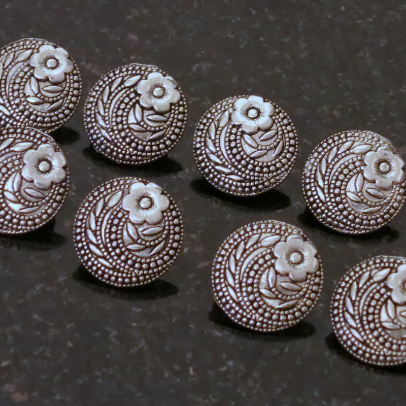 Art Deco Button - Etsy