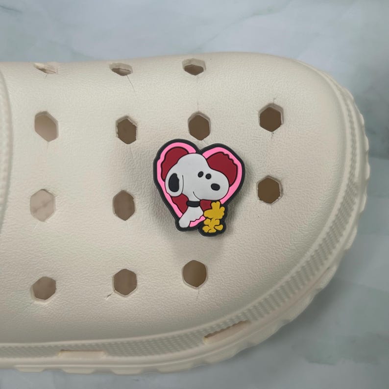 Snoopy Croc Charms Set | Peanuts Shoe Charms Pack | Snoopy & Woodstock ...
