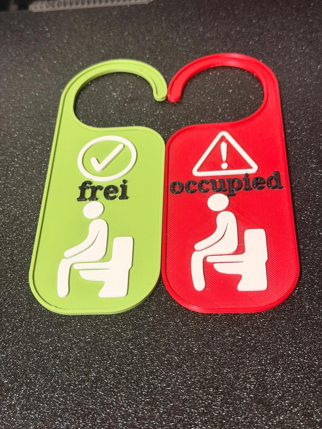 3D Printed Bathroom Door Sign - Free/occupied, Modern and Funny. - Etsy