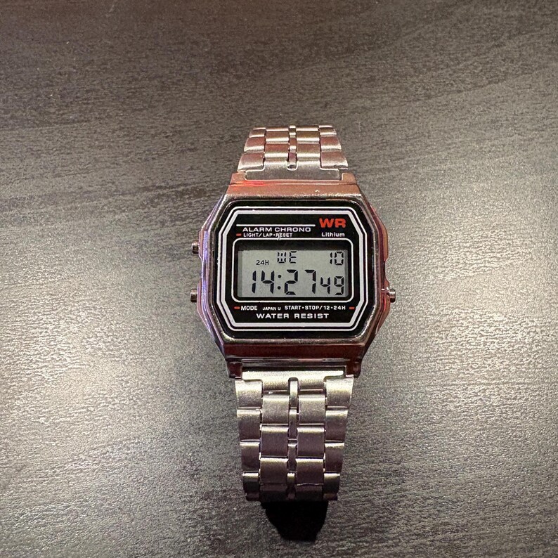 Y2k, 2000s Vintage Retro Style Silver Stainless Steel, Digital Watch ...