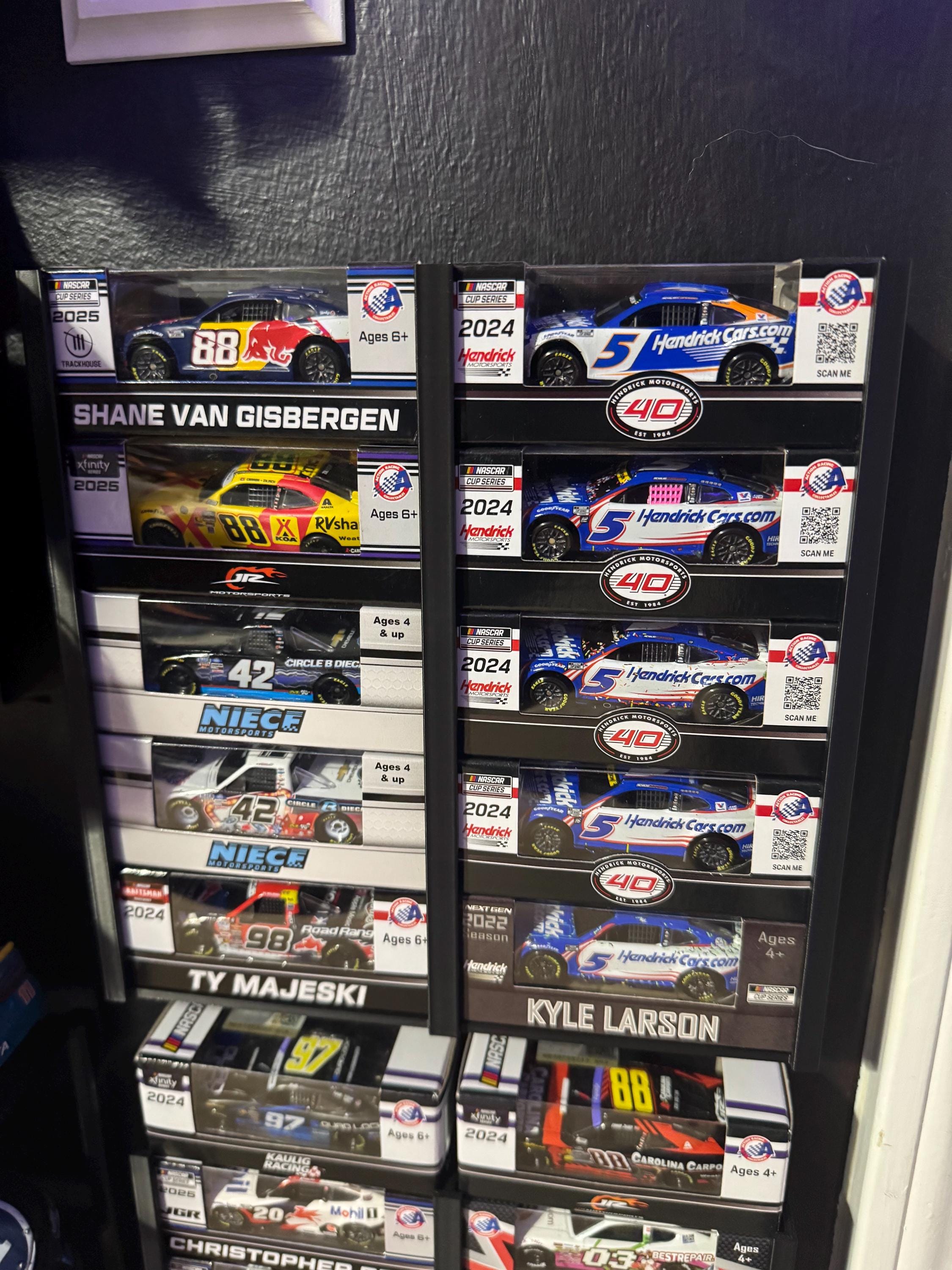3D Printed 1/64 Nascar Box Diecast Wall Mounted Display. No Cars or ...