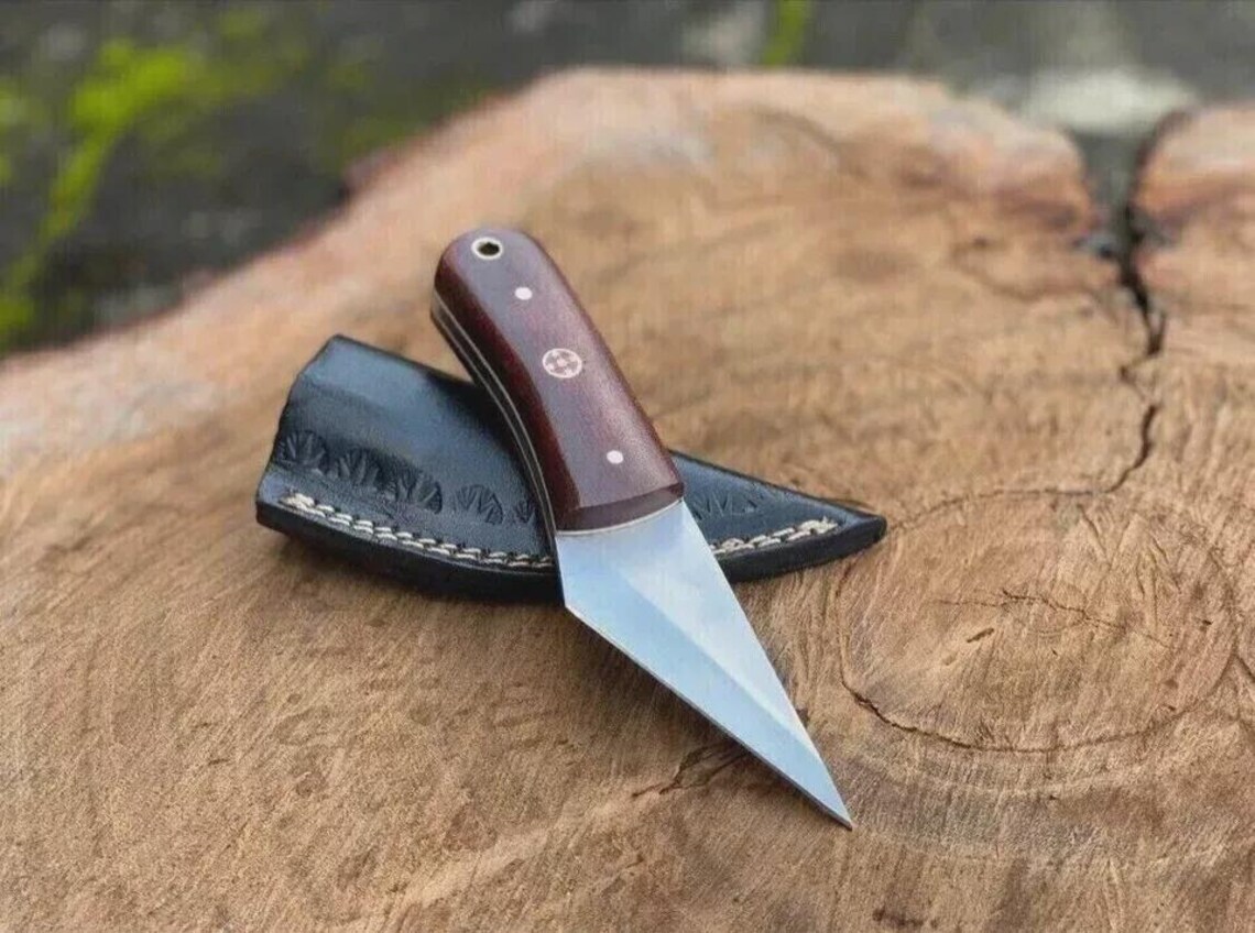 7 Inches Custom Handmade D2 Steel Blade Kiribati Knife With Red Handle ...