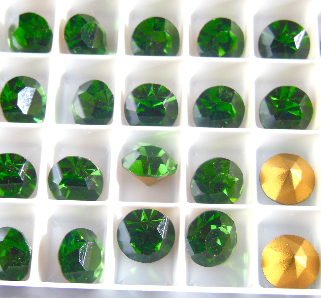 Swarovski 1100 Green Turmaline 39ss - 8mm Foiled Vintage Crystal ...