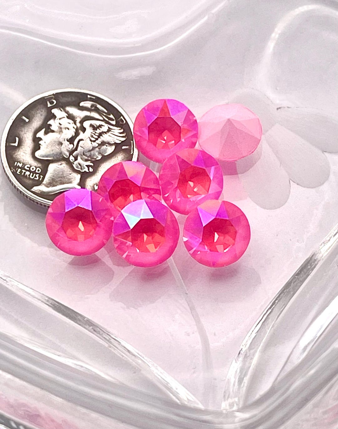 Electric Pink Ignite Glacier Blue UNF (39ss - 8mm) Swarovski 1088 ...