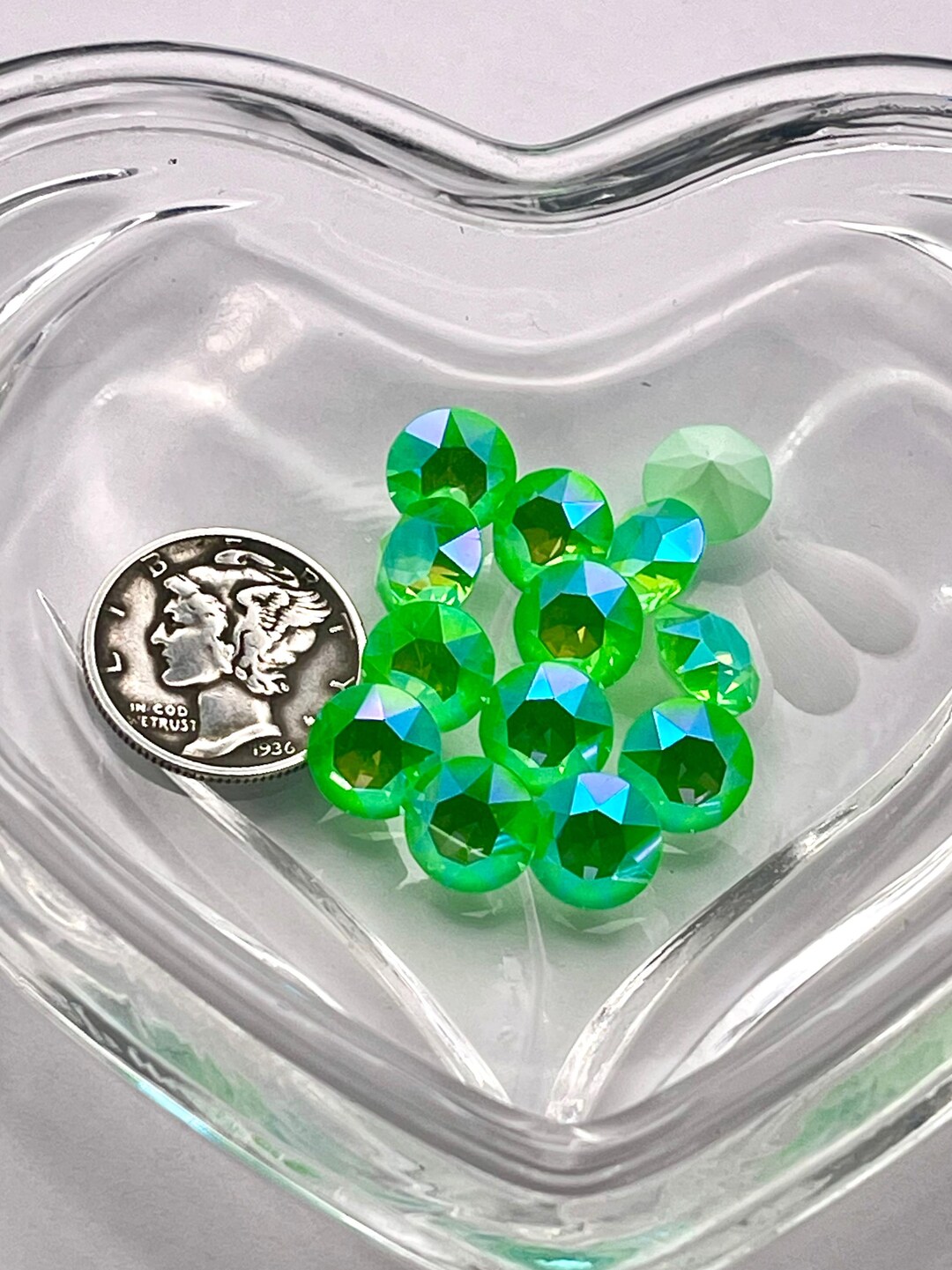 Electric Green Ignite Glacier Blue UNF (39ss - 8mm) Swarovski 1088 ...