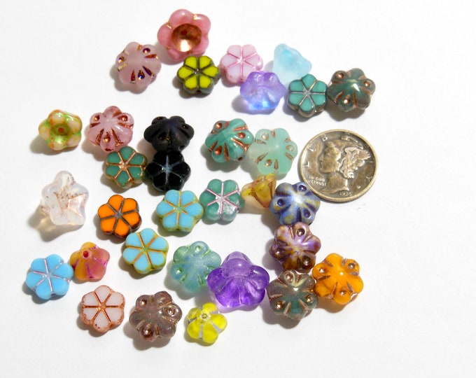 Flower Bead Assortment - 32 Pieces - Etsy