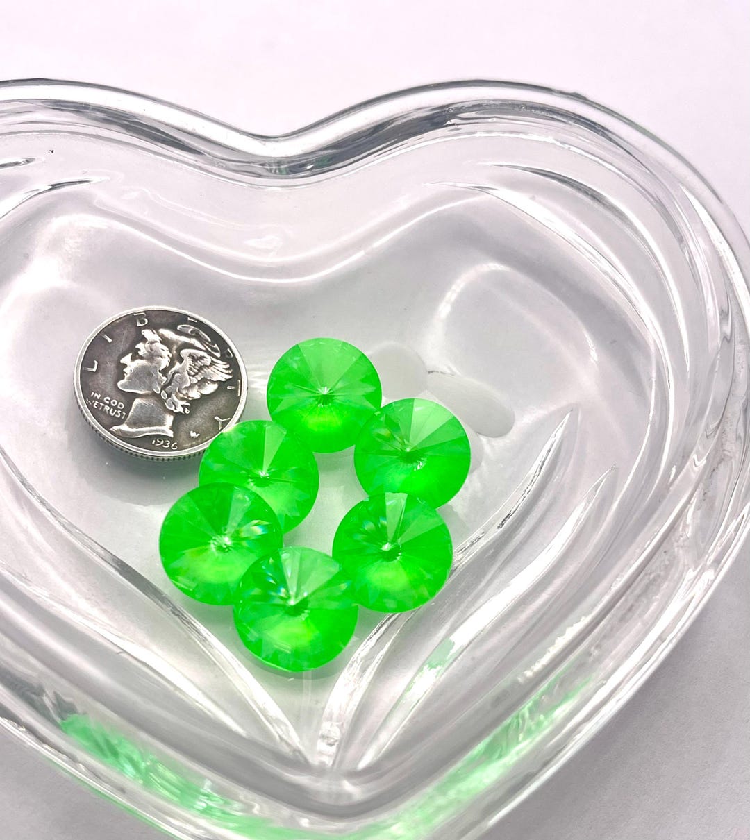 Electric Green Ignite UNF 12mm and 14mm Swarovski 1122 Rivoli Stones ...