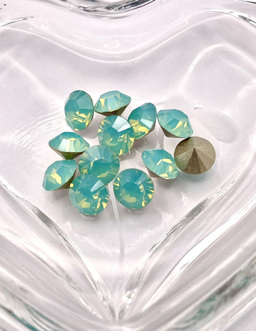 Pacific Opal F Vintage Swarovski Art 1028 Chaton Rhinestone - Etsy
