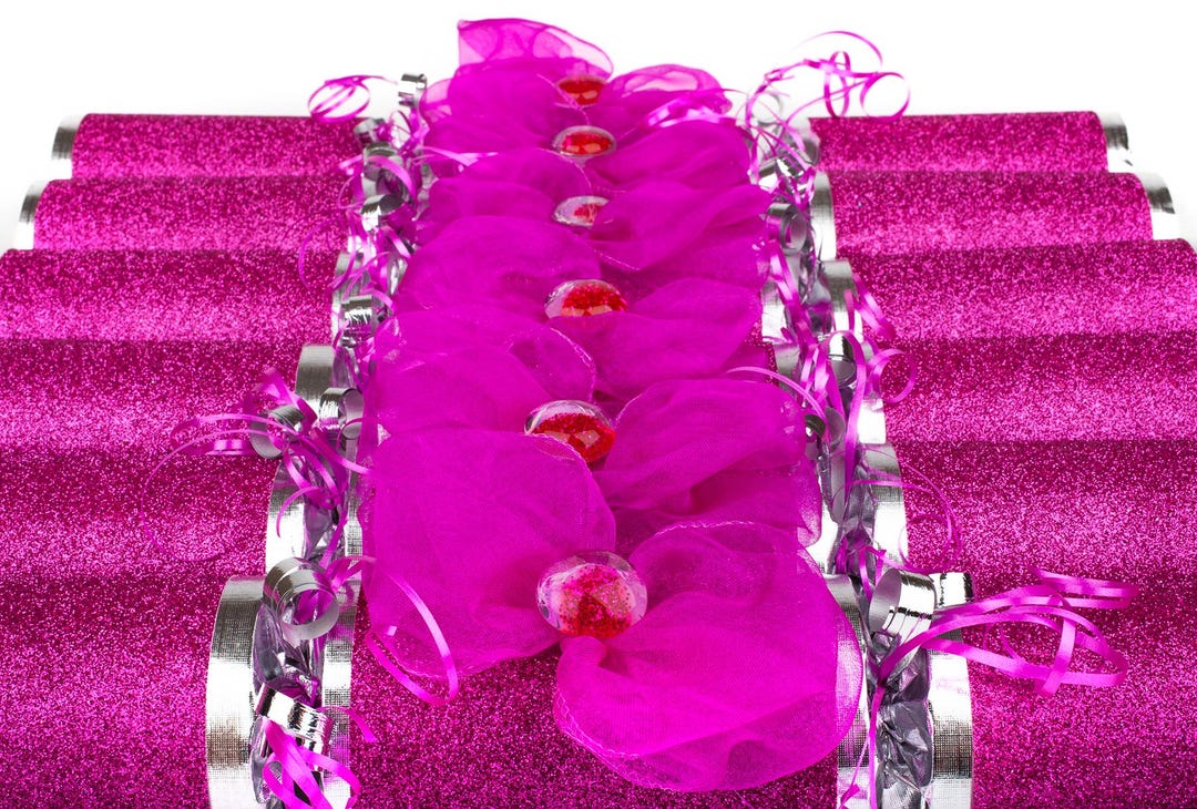 HAPPY BIRTHDAY CRACKERS Pink Bow Box of 6 - Etsy