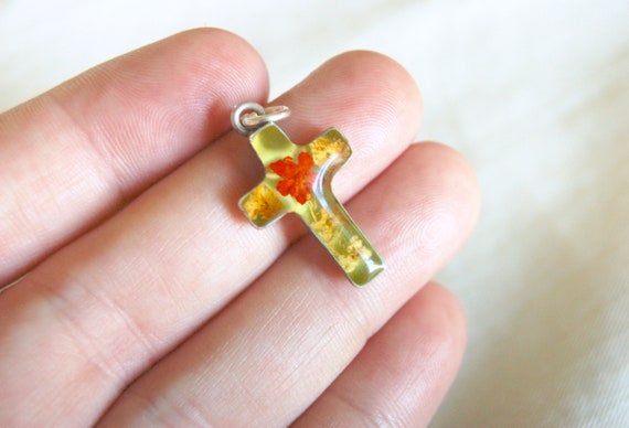 Mexican Cross Vintage Resin Flower Cross Catholic Fir… - Gem