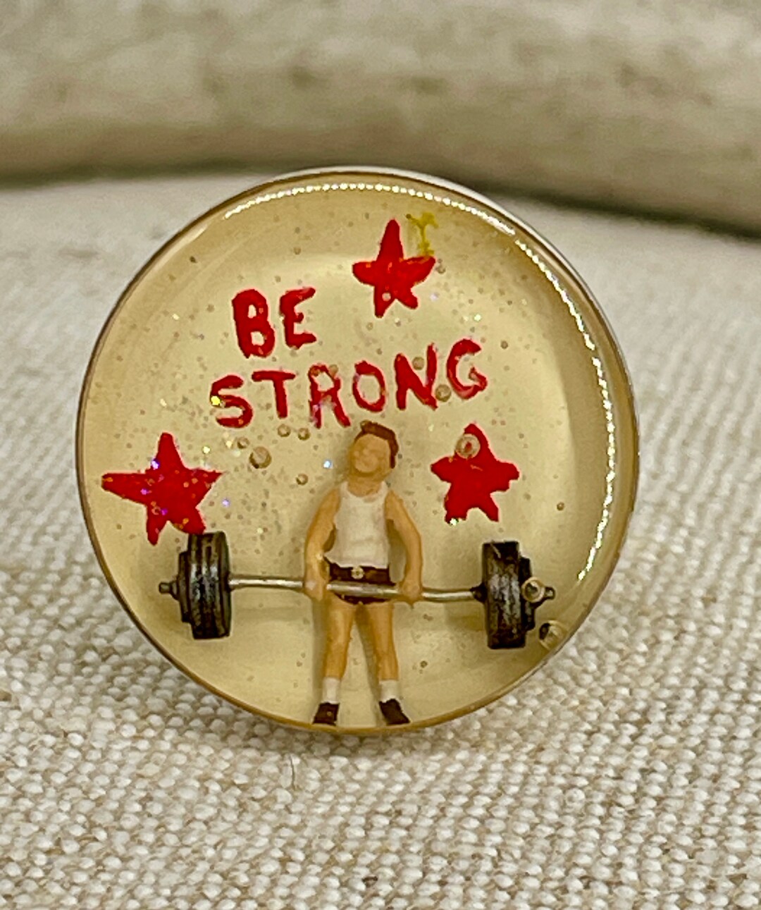 Be Strong Diorama Ring - Etsy