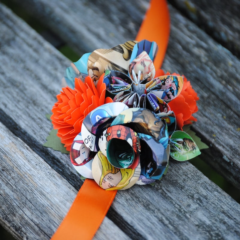 Corsage - Etsy