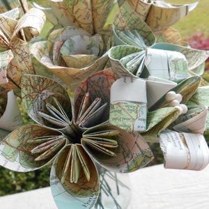 Vintage Map Paper Flower Bouquet, World Map. Origami Paper Flowers ...