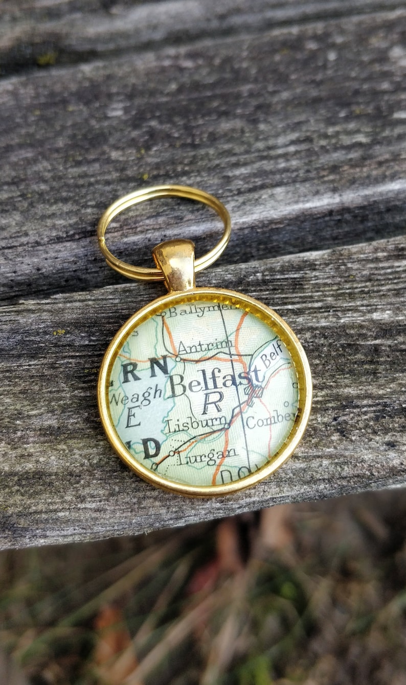 Custom Map Keychain. CHOOSE YOUR PLACE. Wedding Anniversary | Etsy