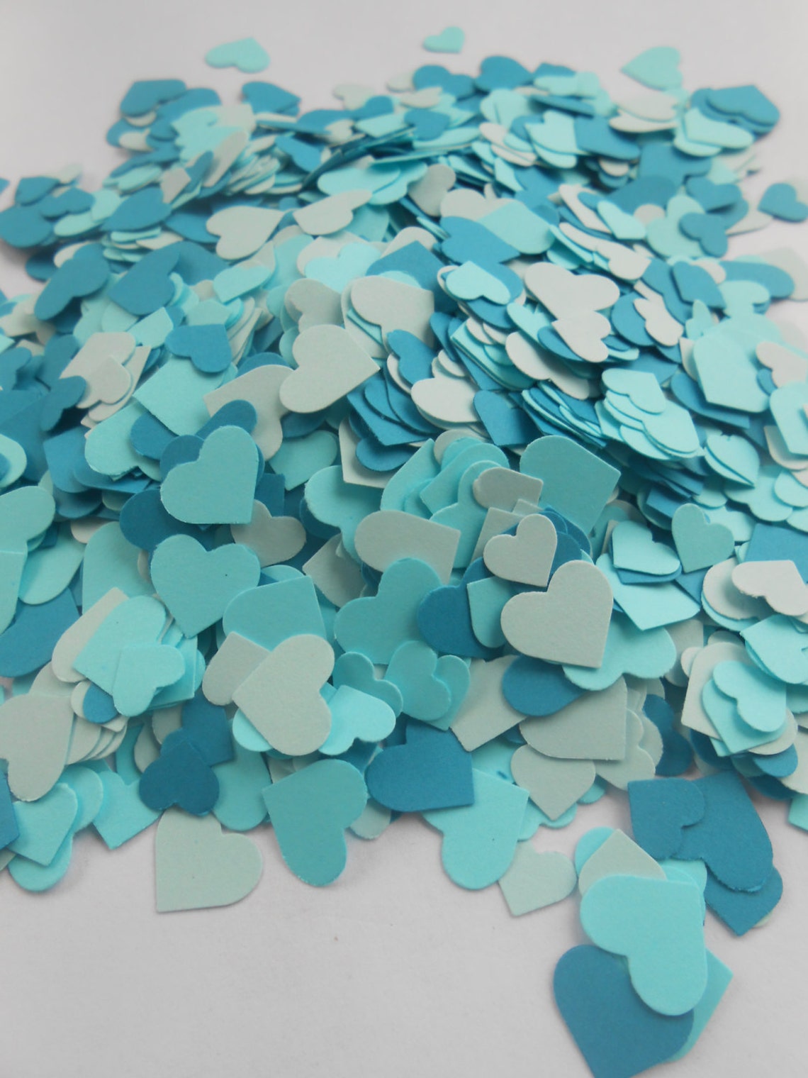 Over 2000 Mini Confetti Hearts. TURQUOISE OMBRE Mix. Wedding, Party ...
