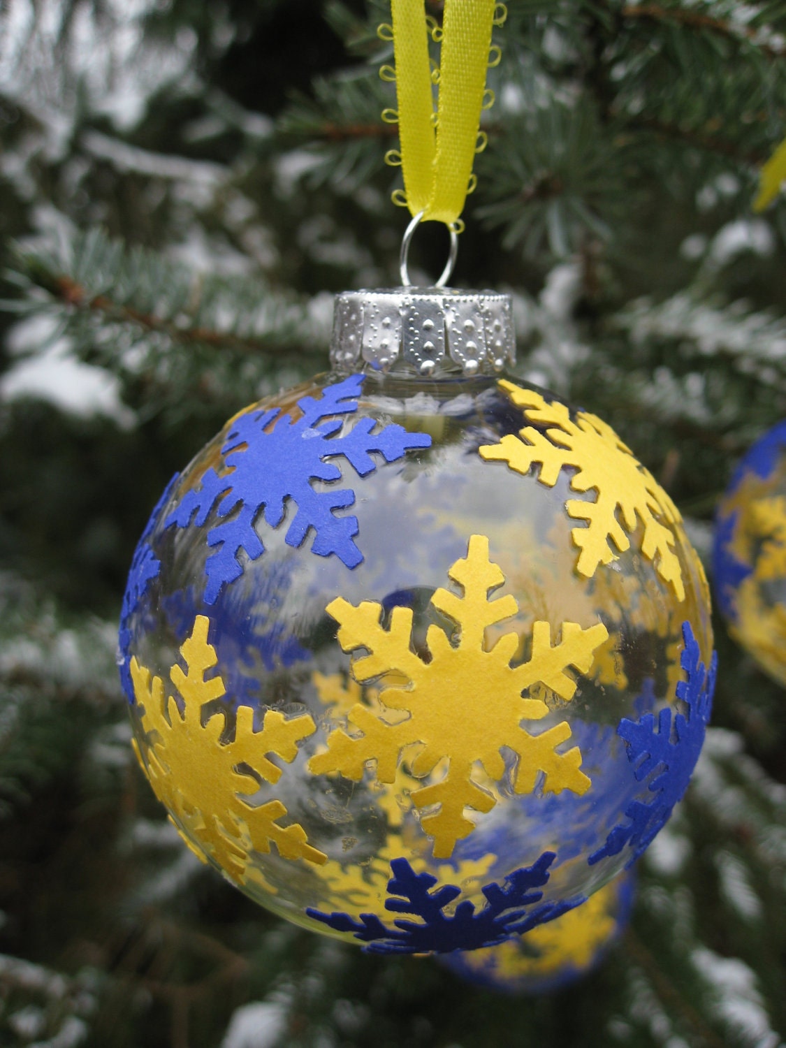 University of Michigan Wolverines Christmas Tree Ornaments With ...