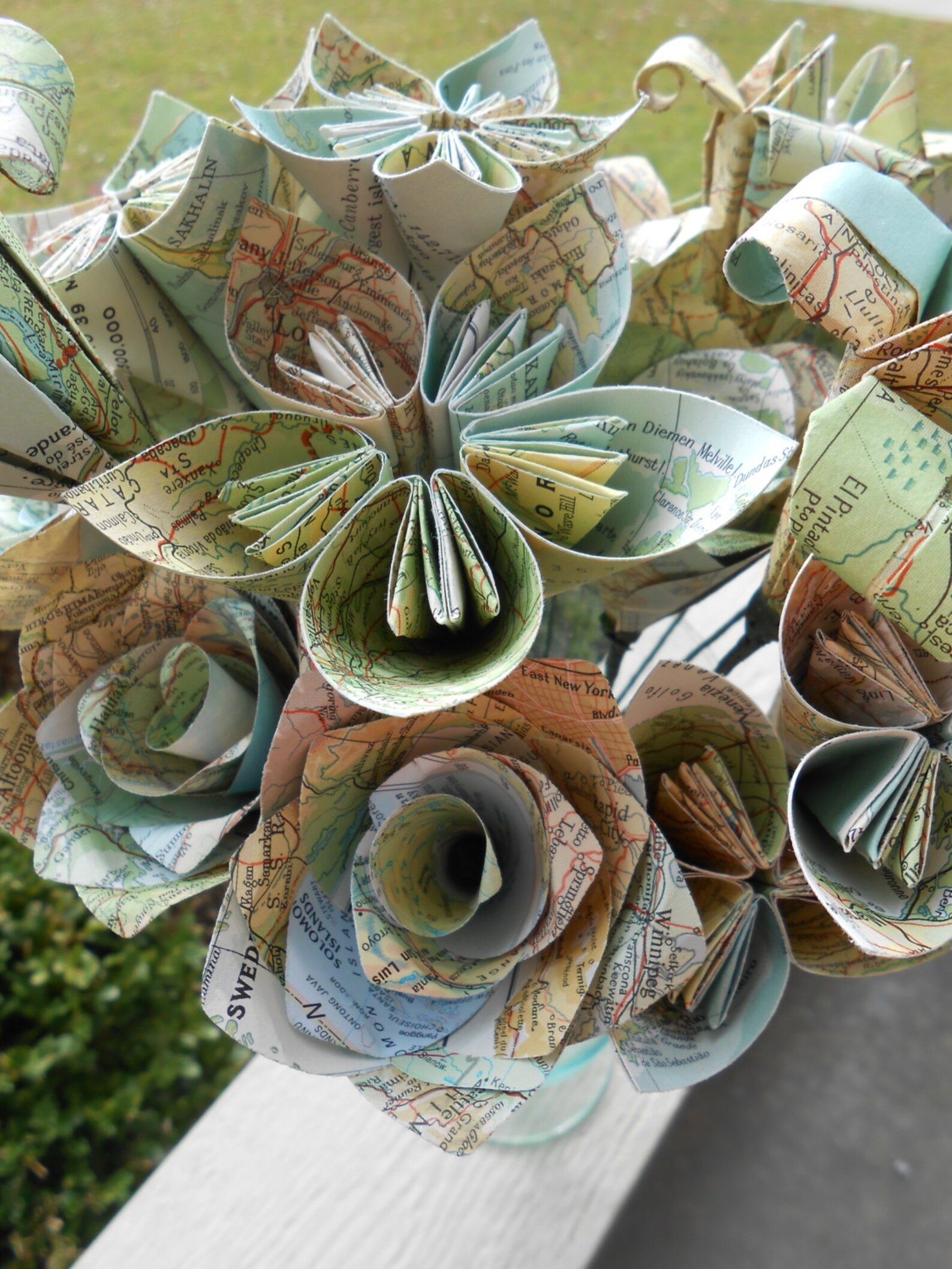 Vintage Map Paper Flower Bouquet, World Map. Origami Paper Flowers ...
