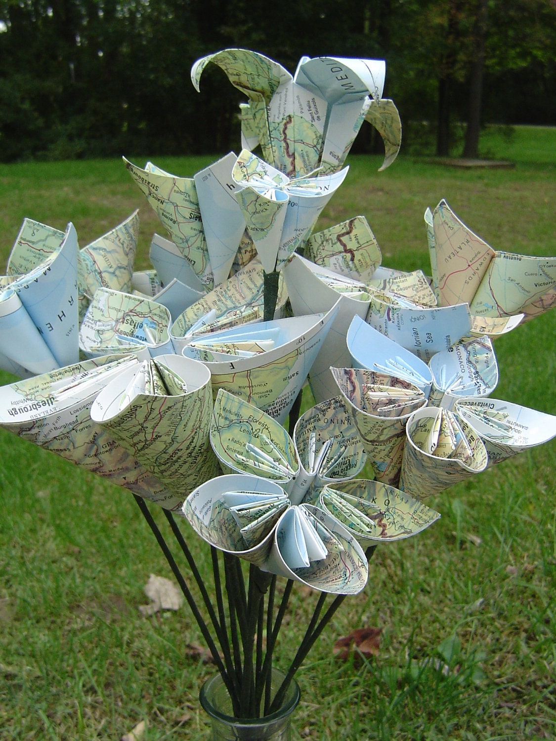 Vintage Map Paper Flower Bouquet. Origami. Gift For Mom | Etsy