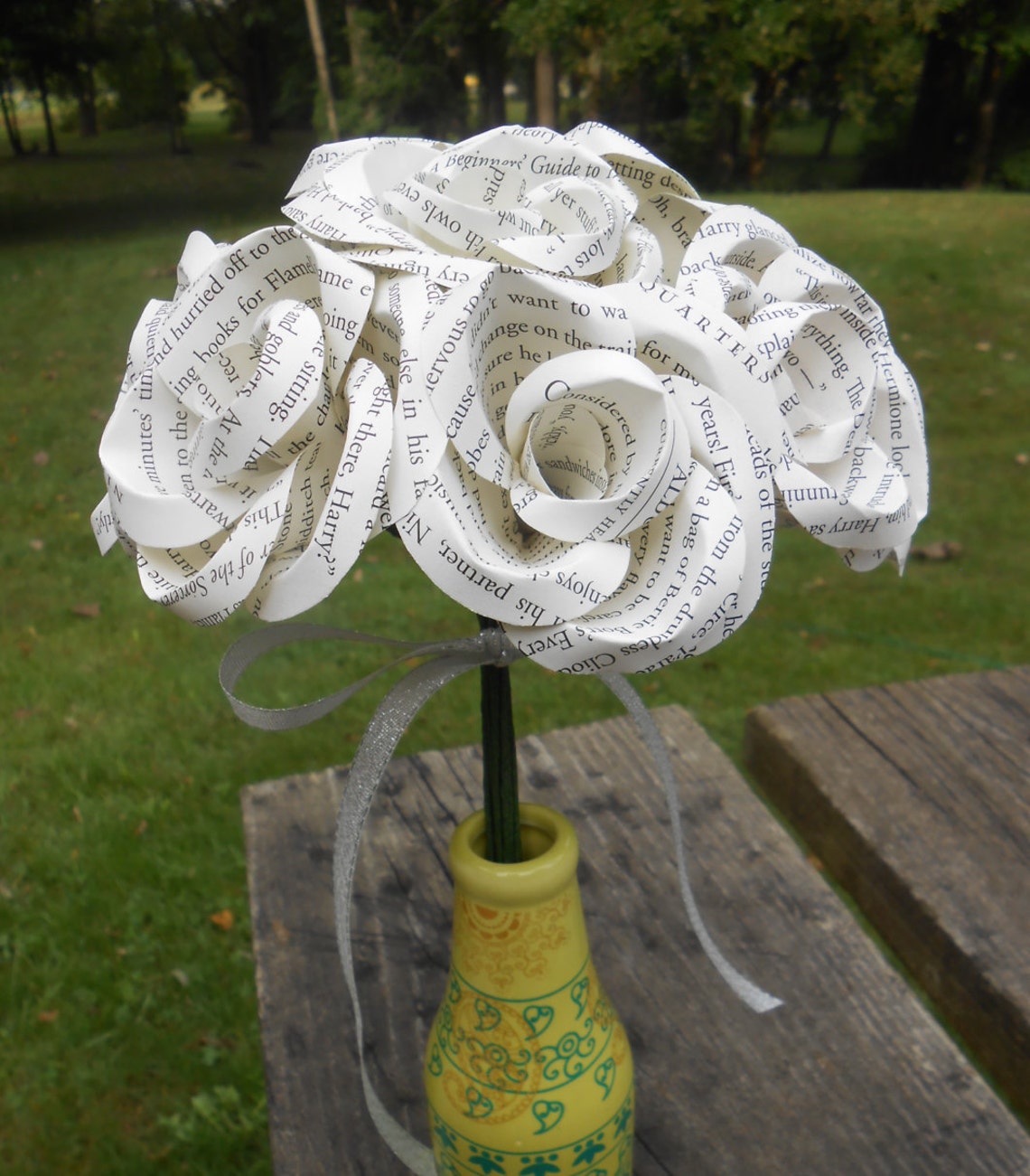 BOOK Dozen Rose. Perfect for First Anniversary, Weddings, Birthdays ...