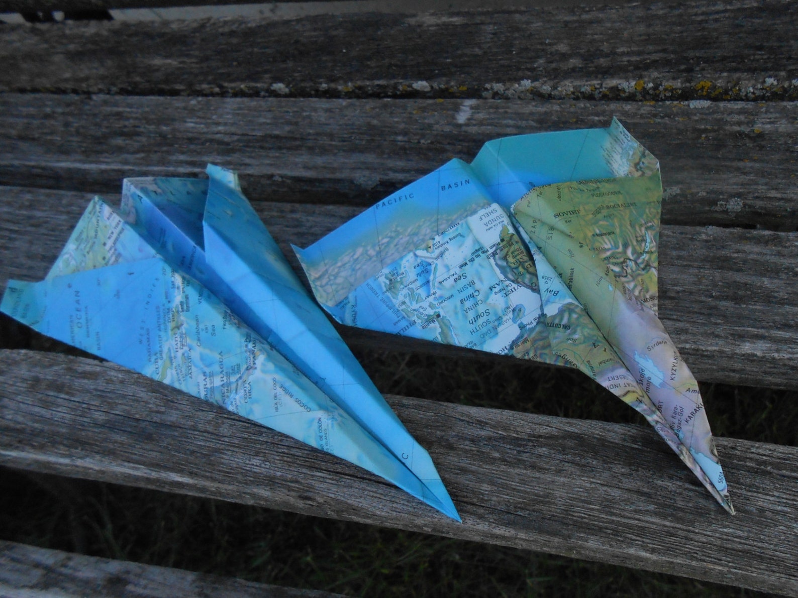 Vintage MAP Paper Airplanes. Escort Cards, Wedding Decoration, Party ...