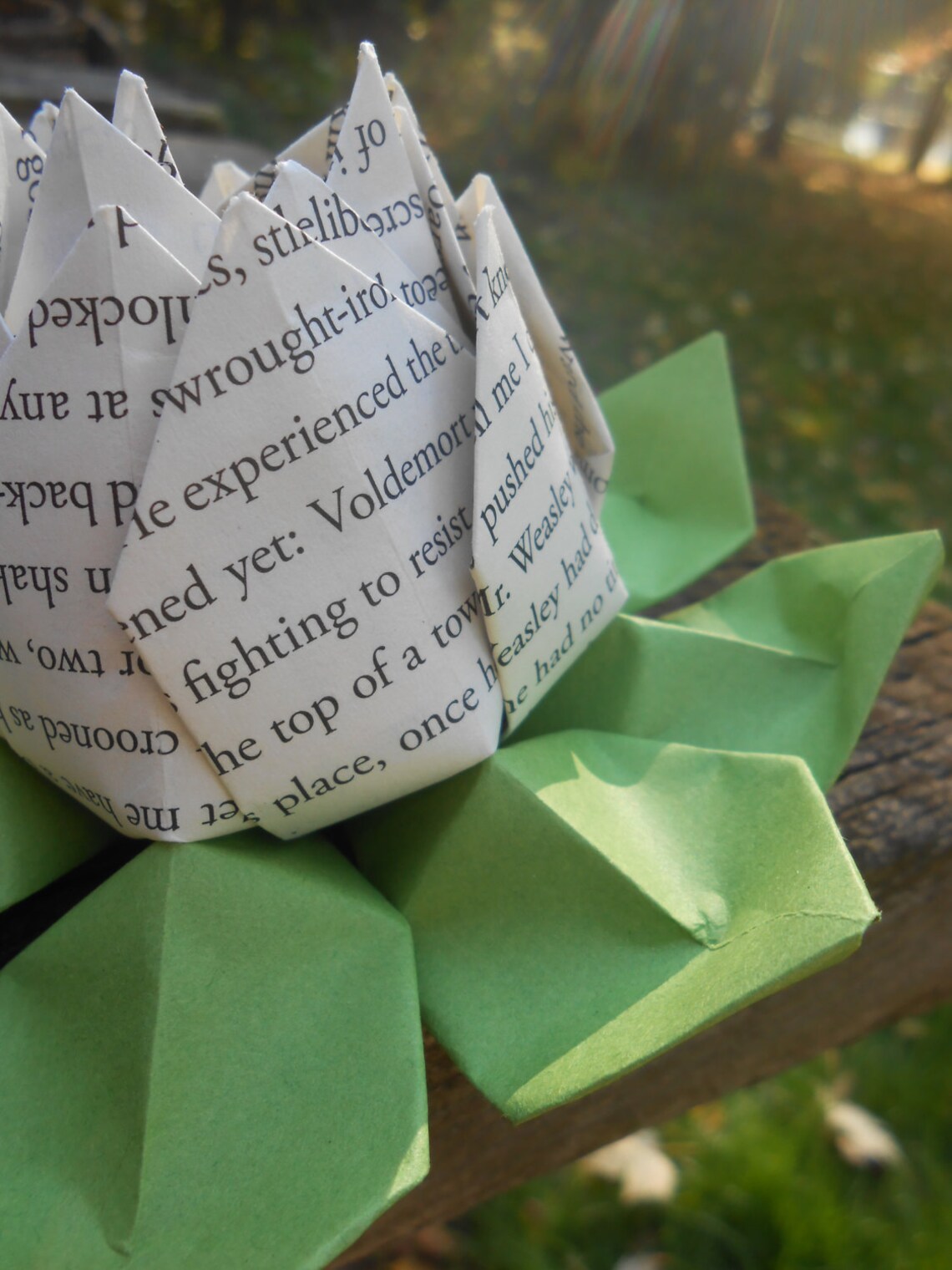 Book Origami Lotus. Gift, Wedding Decoration, Favor, First Anniversary ...