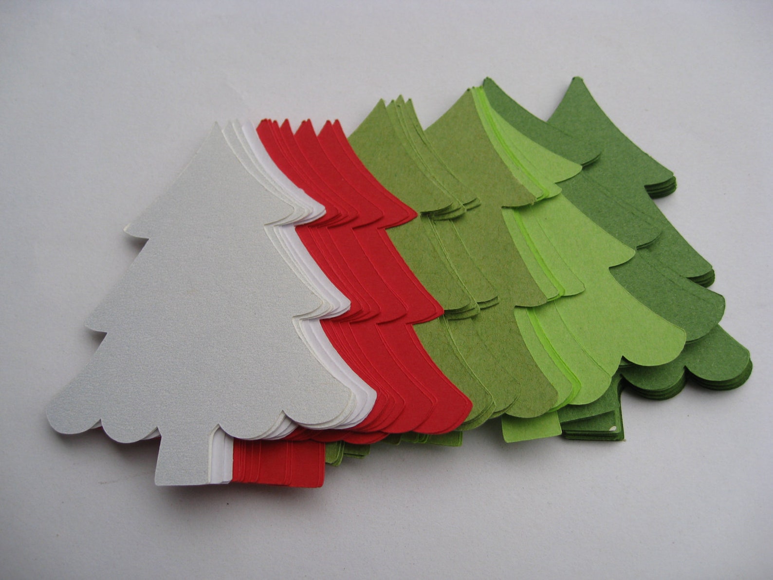 100 Christmas Trees. CHOOSE SIZE & COLORS. Custom Orders - Etsy