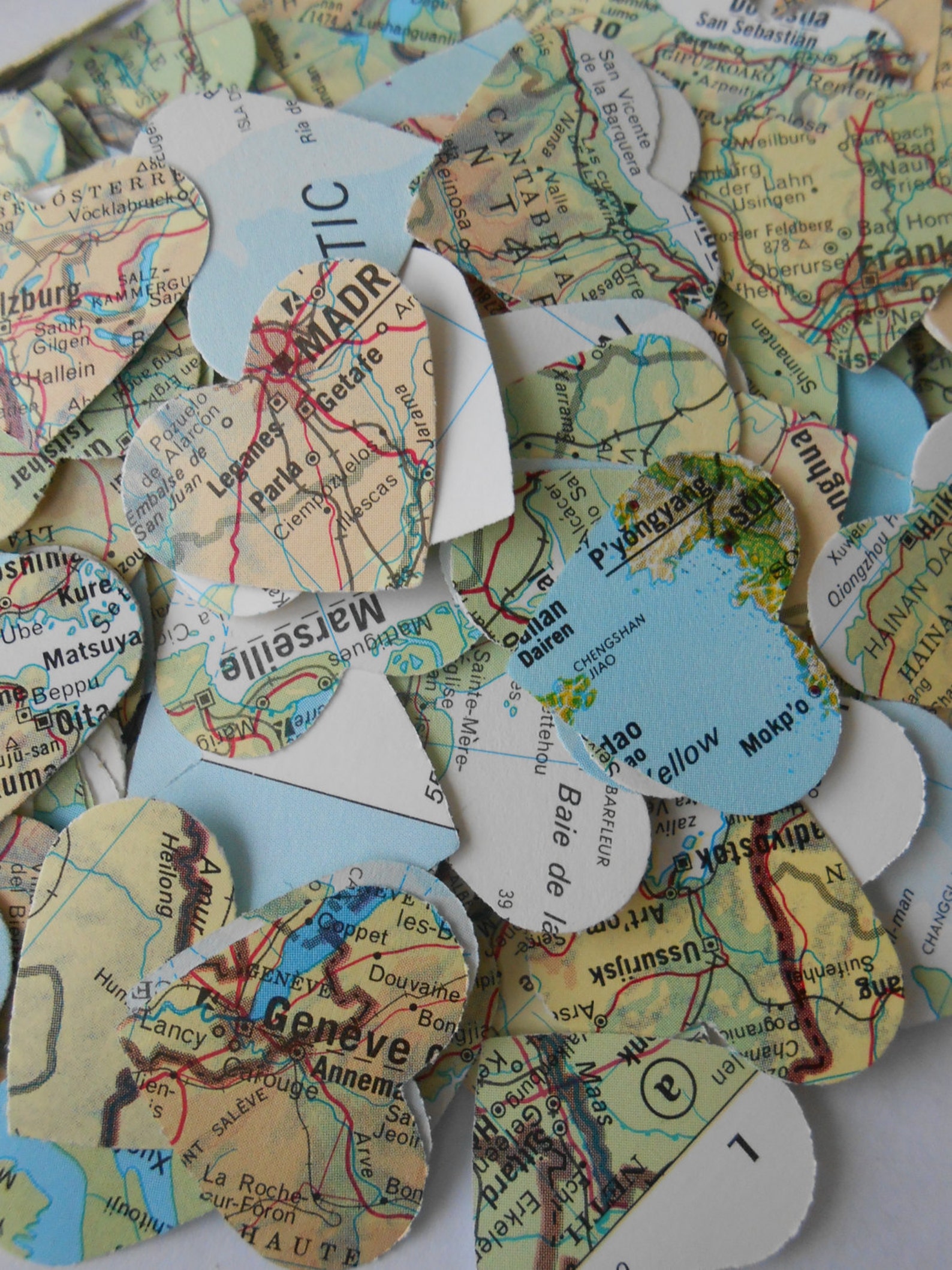 1000 Vintage Map Confetti. Green, Blue, Yellow, Orange. World Map. or ...