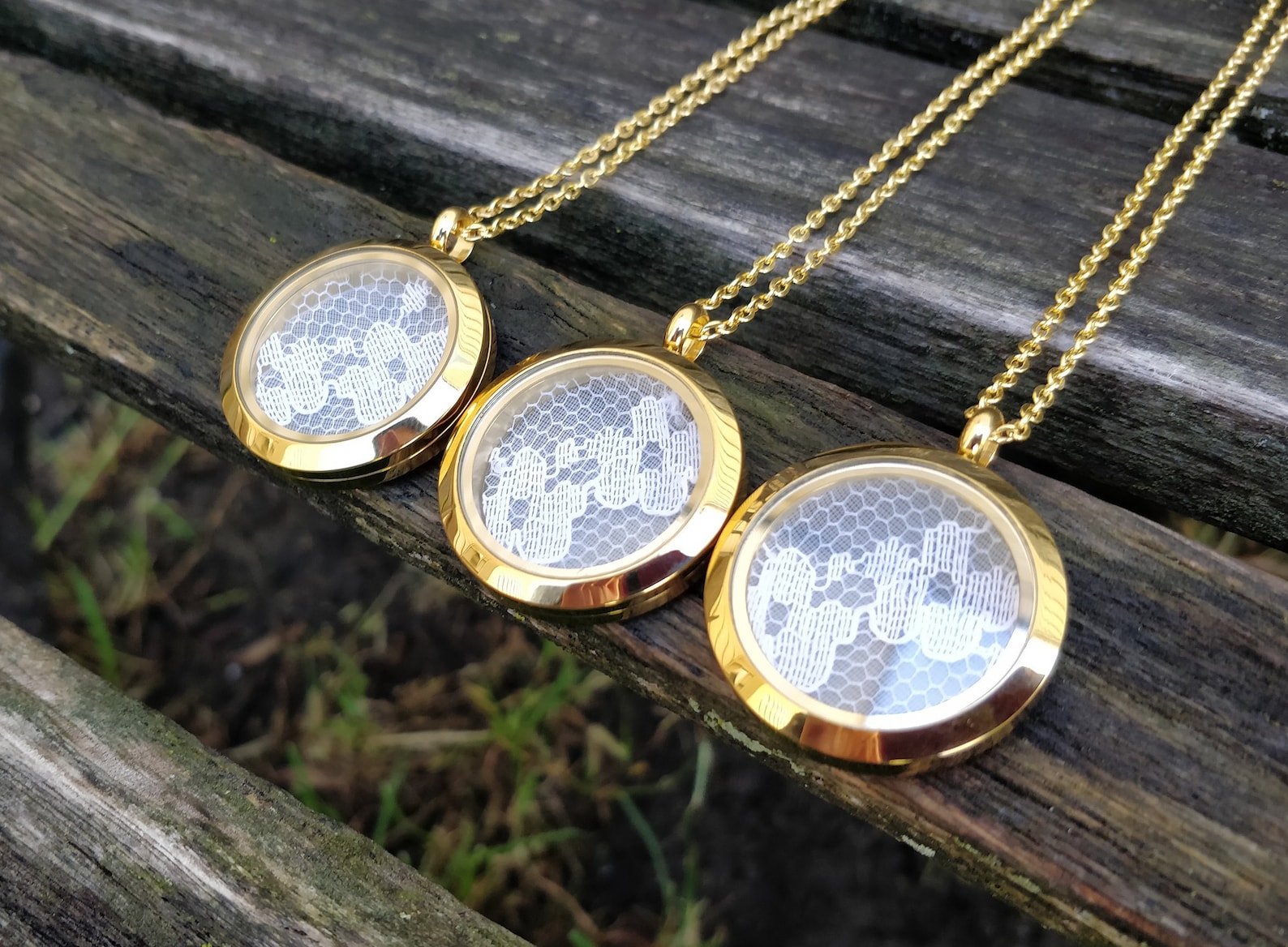 Wedding Dress Lace Locket Necklace. Bridesmaid Gift Mom Gift | Etsy