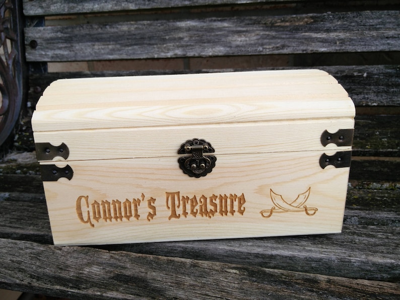 PERSONALIZED Treasure Chest Box. Children's Jewelry Box. - Etsy