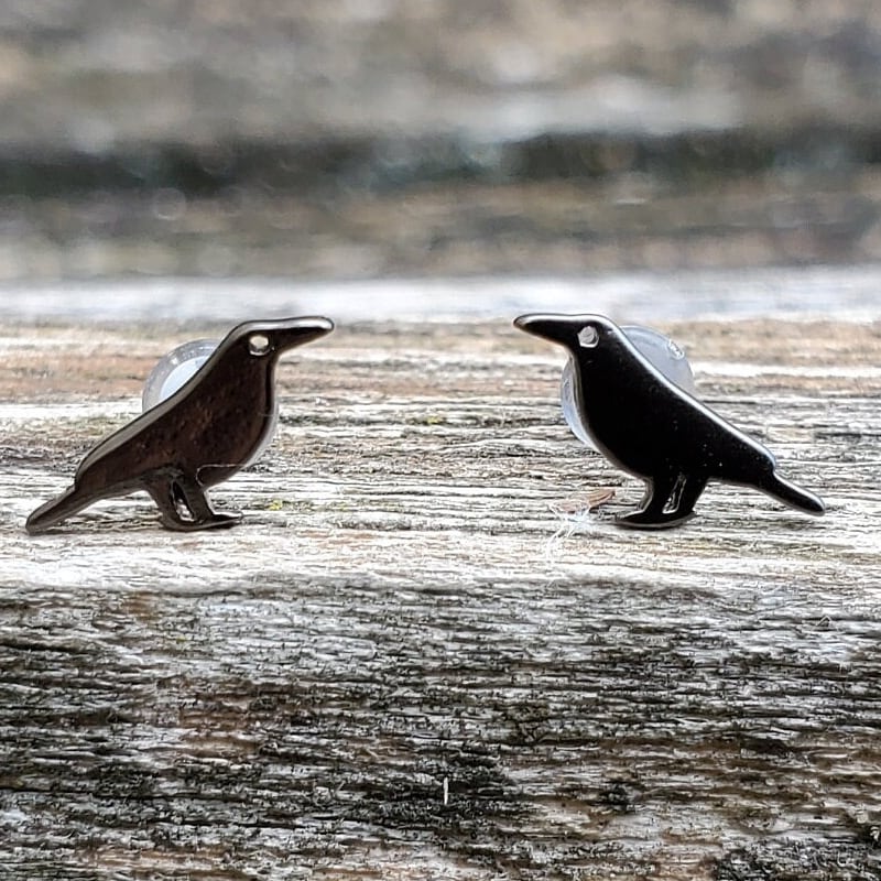 Metal Raven - Etsy