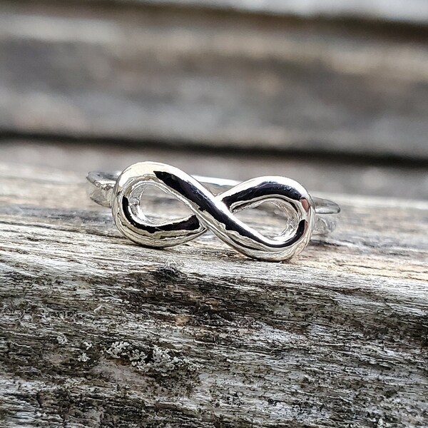 Infinity Symbol Ring - Etsy