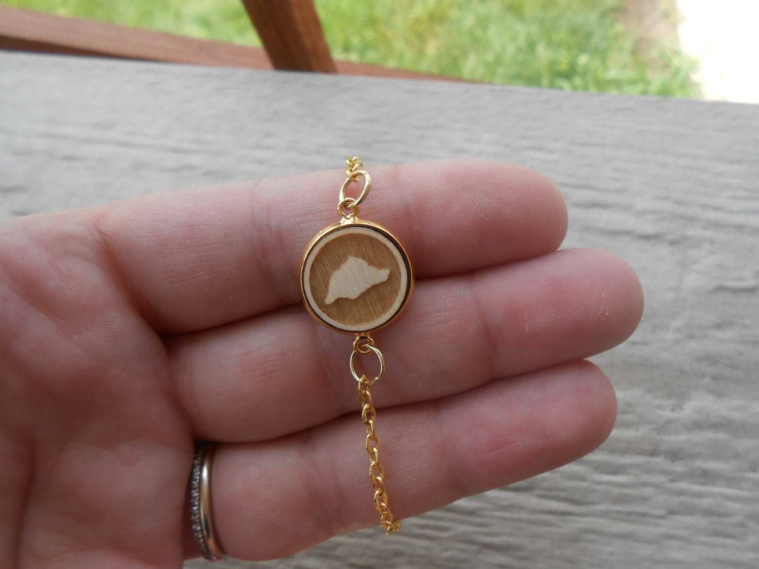 Your STATE Bracelet. GOLD or SILVER. Bridesmaid Gift, Gift for Mom ...