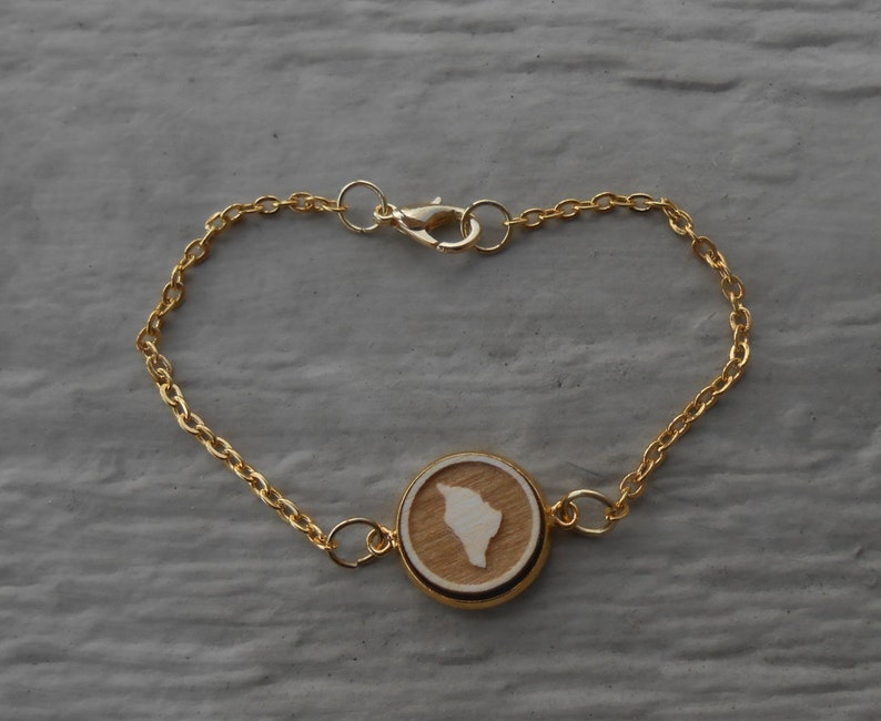 Your STATE Bracelet. GOLD or SILVER. Bridesmaid Gift, Gift for Mom ...