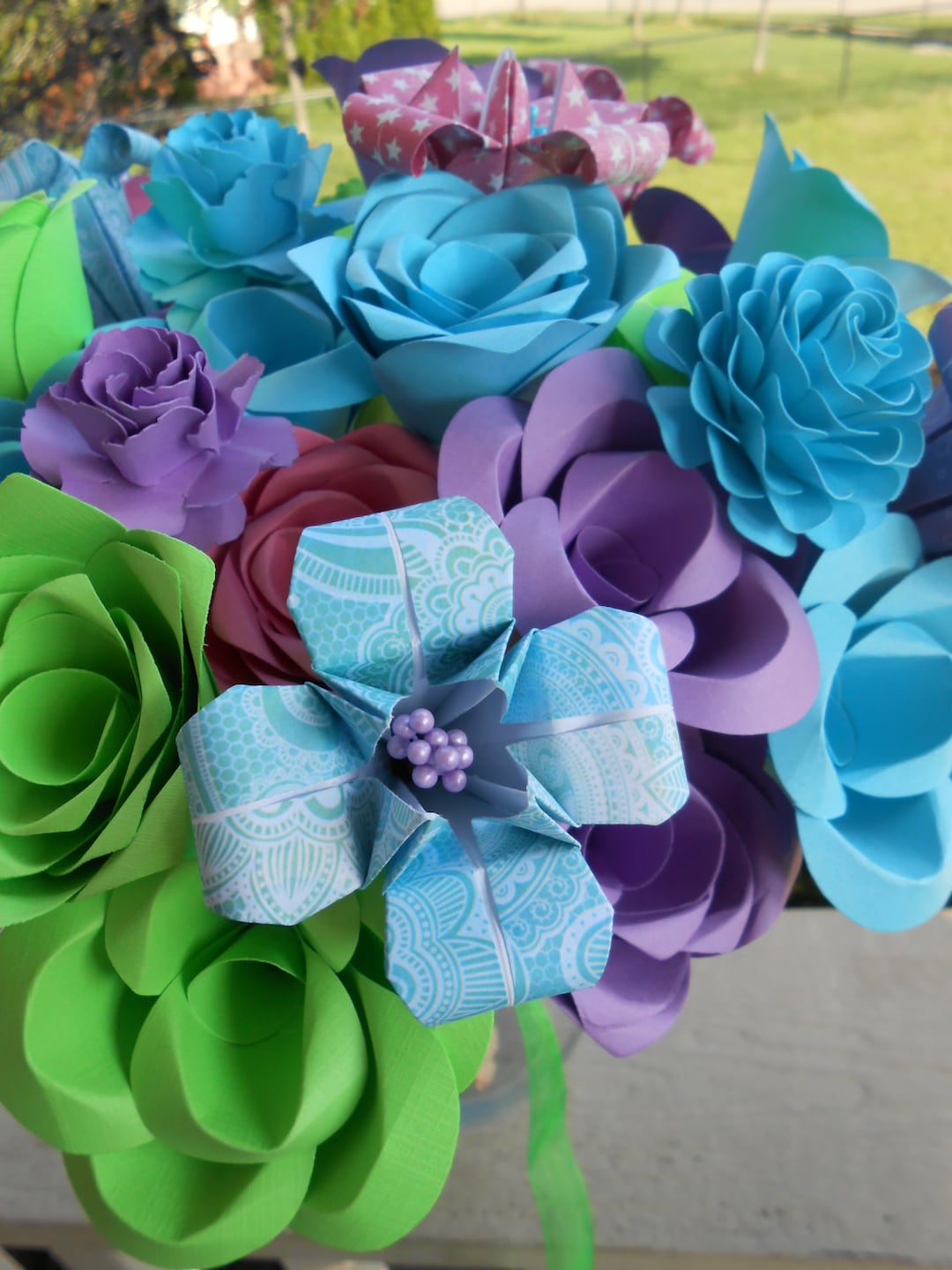 Large Paper Bouquet. CHOOSE YOUR COLORS! Roses, Lilies, Mums, Etc ...