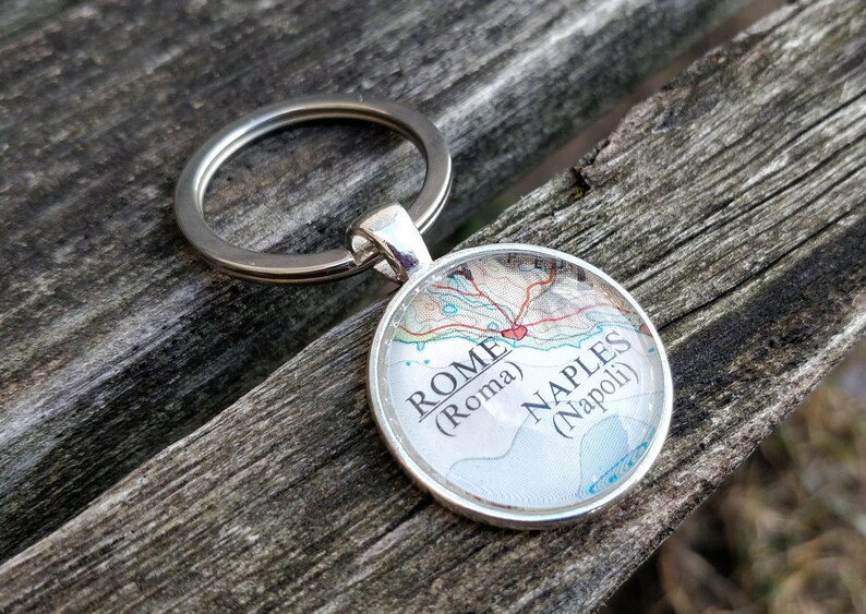 Custom Map Keychain. CHOOSE YOUR PLACE. Wedding Anniversary | Etsy