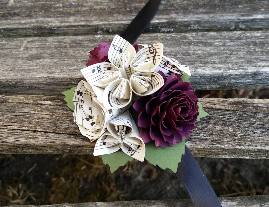 Custom Corsage. CHOOSE YOUR COLORS. Wrist or Pin-on. Weddings, Prom ...