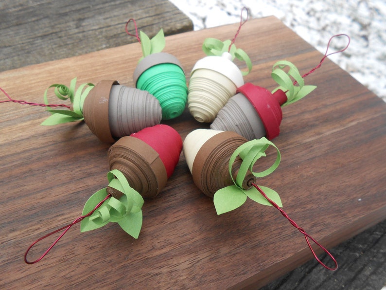 ACORN Christmas Ornaments. SET of SIX Quilled Paper Ornament. - Etsy