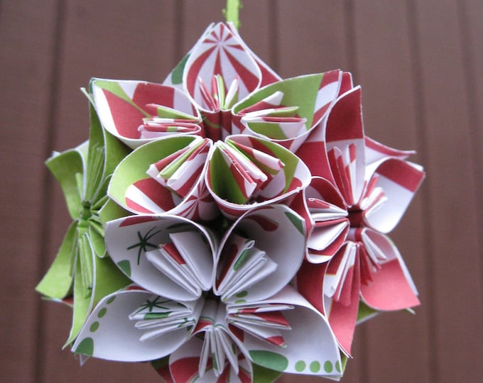 Book Paper Flower Bouquet. CHOOSE Your BOOK & COLORS. First - Etsy