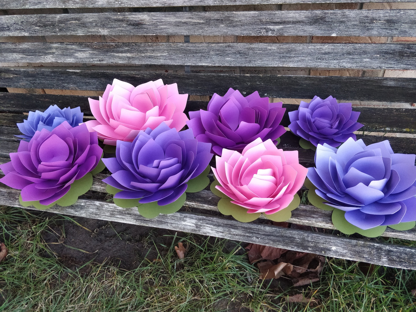 10 Lotus Flowers. CHOOSE YOUR COLORS. 5 Inch Size. Wedding - Etsy