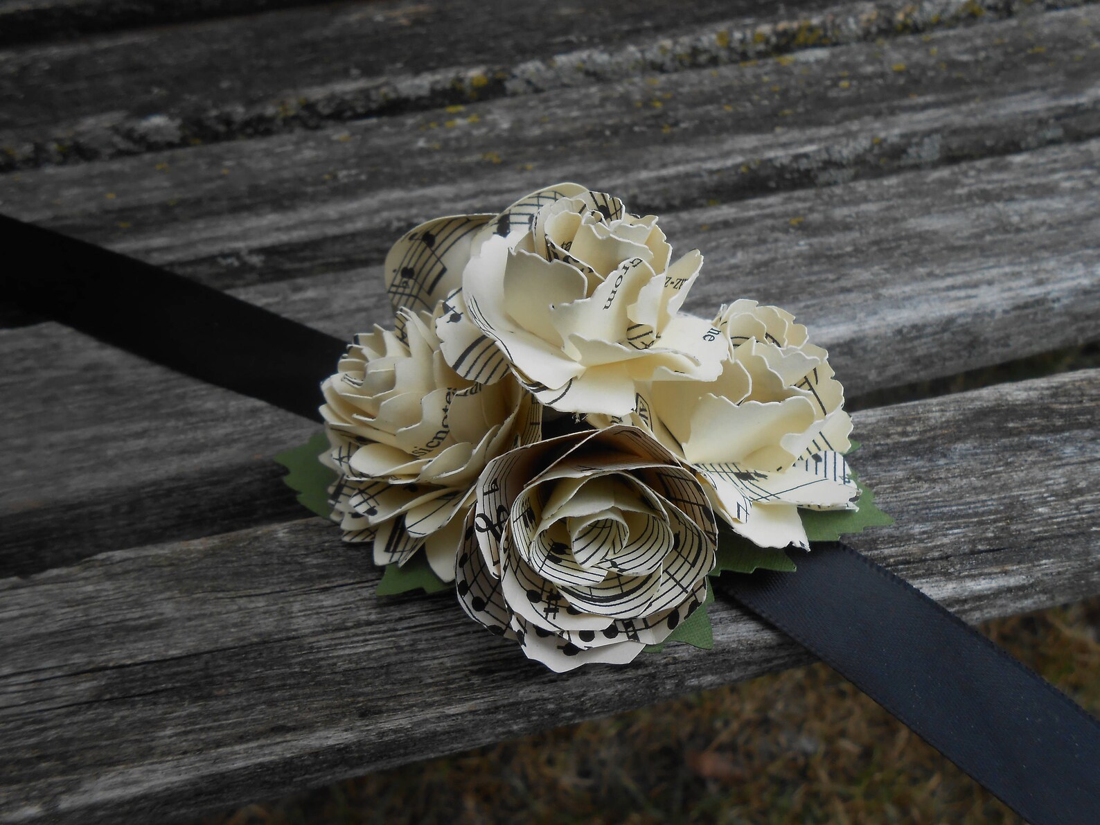 Custom Corsage. CHOOSE YOUR COLORS. Wrist or Pin-on. Weddings | Etsy